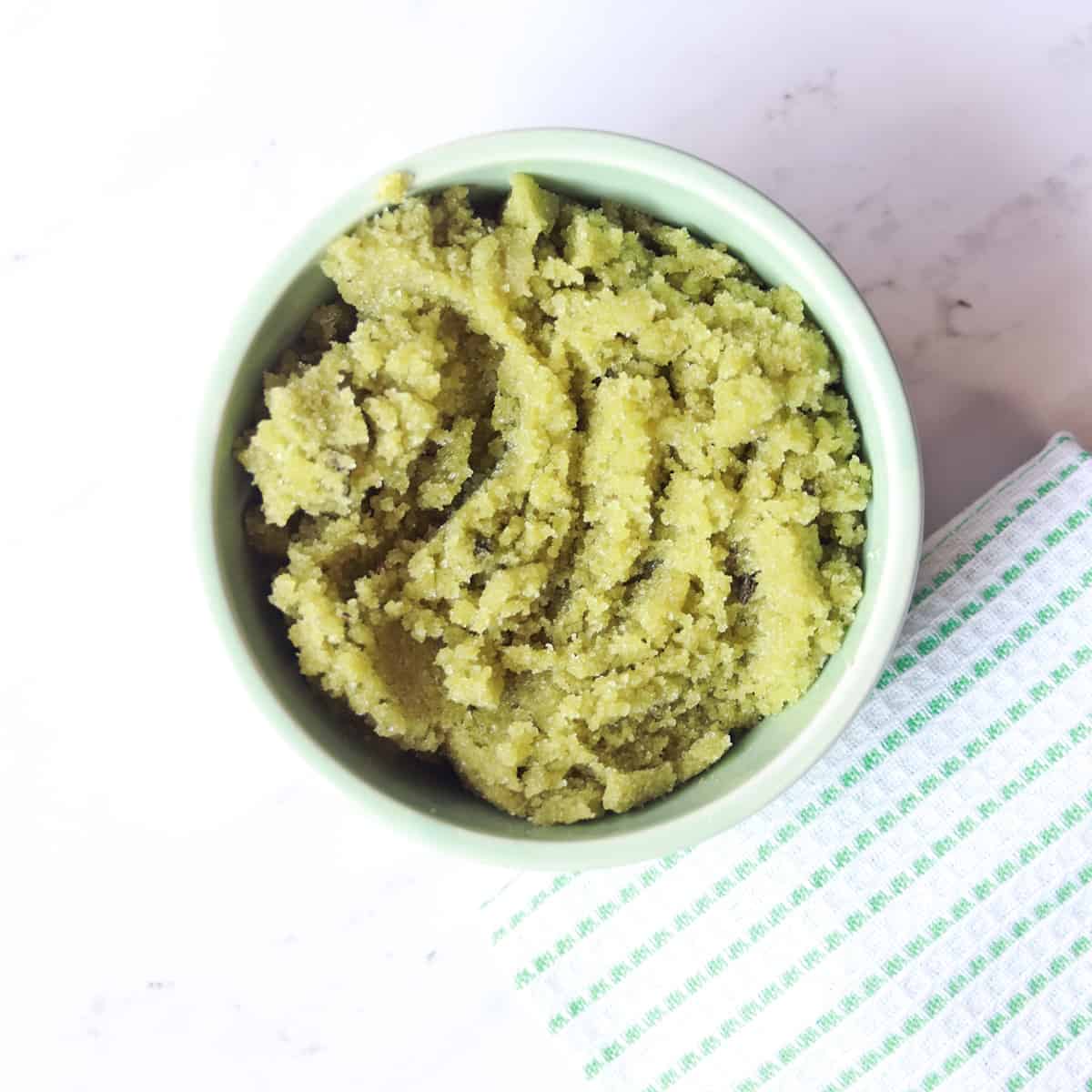 Energy Boosting Homemade Green Tea Body Scrub Recipe
