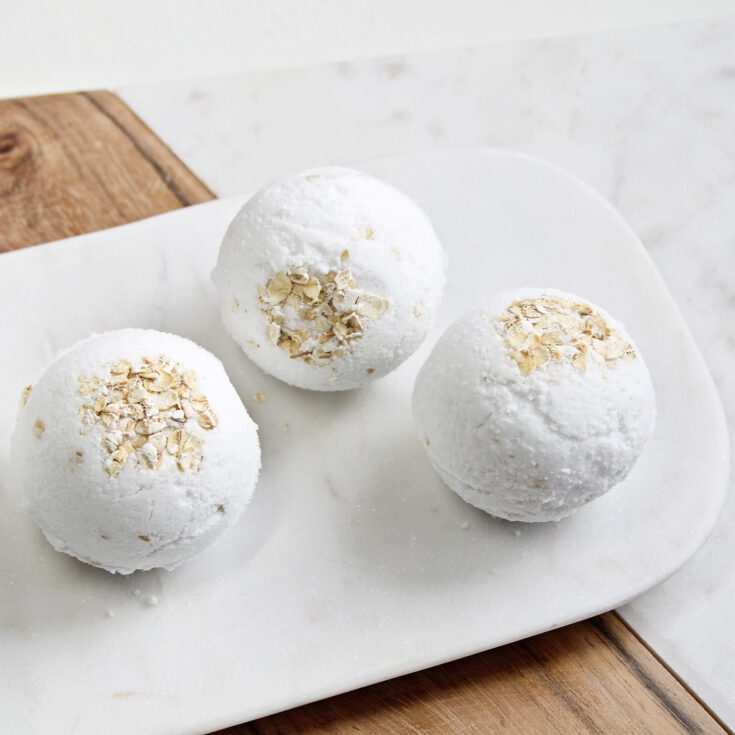 Soothing Oatmeal Bath Bomb Recipe for Dry Skin